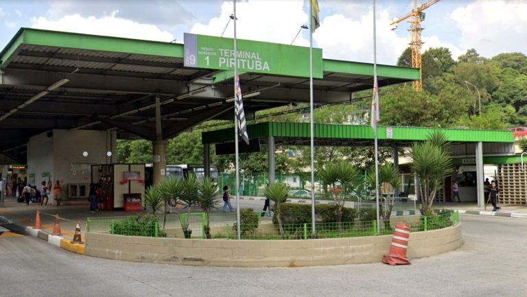 Unidade Móvel de Cidadania LGBTI presta atendimento gratuito no ...